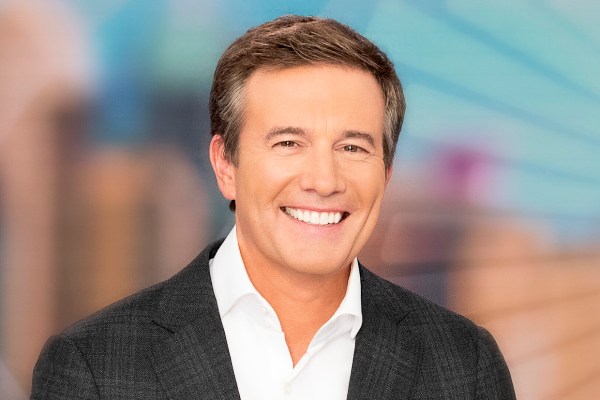 Why Is Jeff Glor Leaving CBS - The Real Reason Revealed - Micro ...